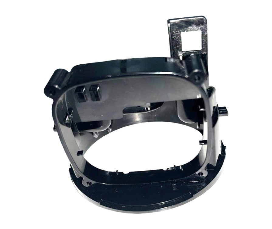 Commodity Automotive Lighting Components | Mold Masters